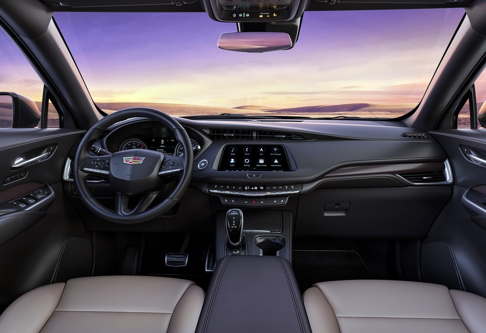 캐딜락, 엔트리급 SUV ‘2032 XT4’ 출시