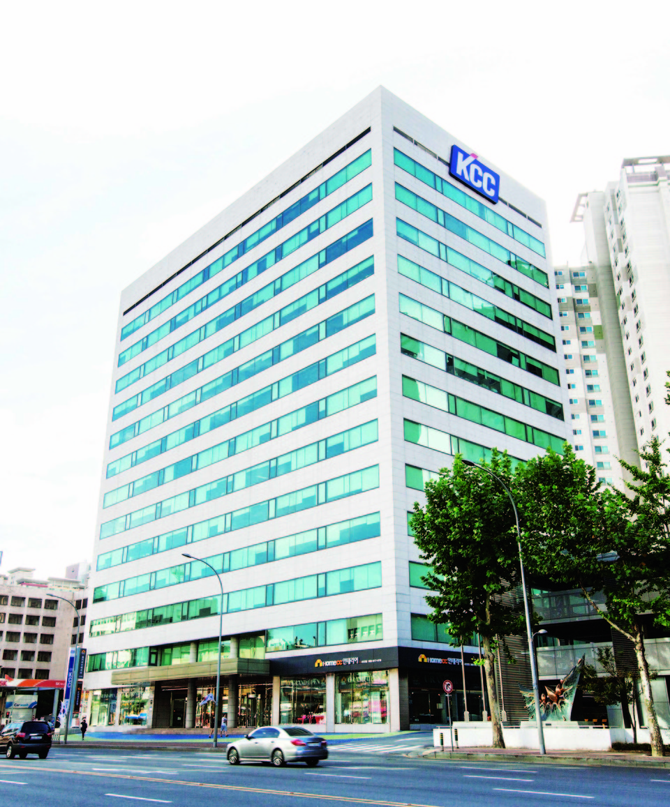KCC, 협력사 상생 위해 동반성장위와 '맞손'